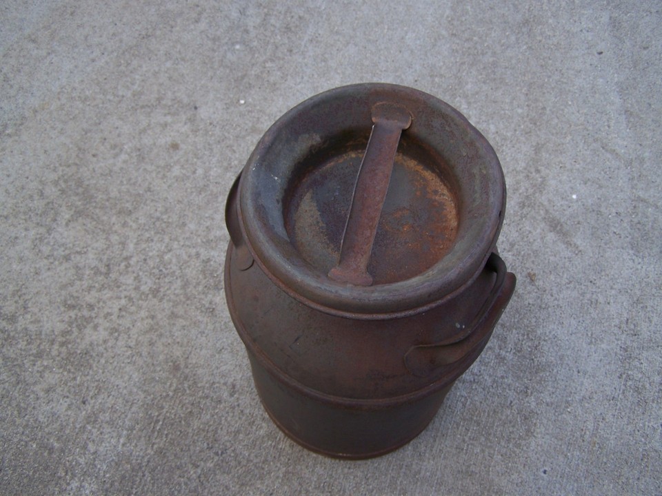 VTG 10 Gallon SOLAR Milk Can Co Steel Milk Can with Lid old vintage ...