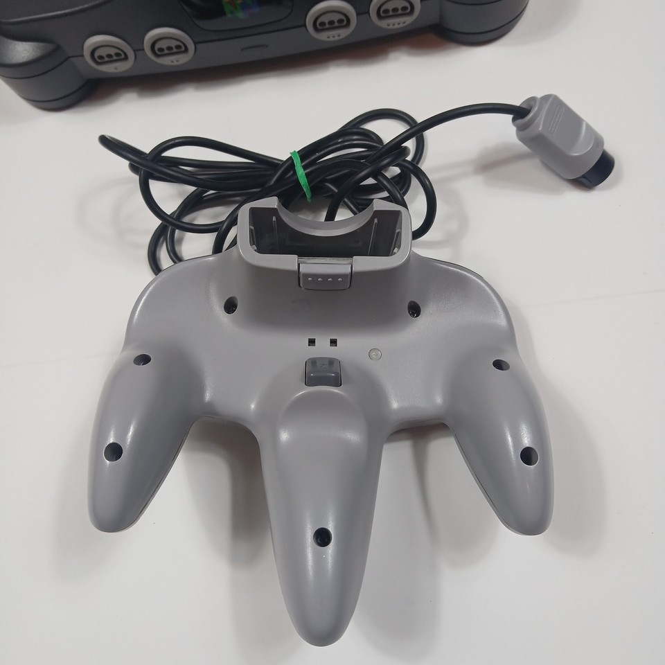 Nintendo 64 Console w/ Controller, AV Cable, Power Supply, and ...