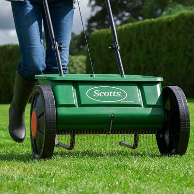 Grass Seed Spreader Weed And Feed Lawn Fertiliser Easy To Use ...