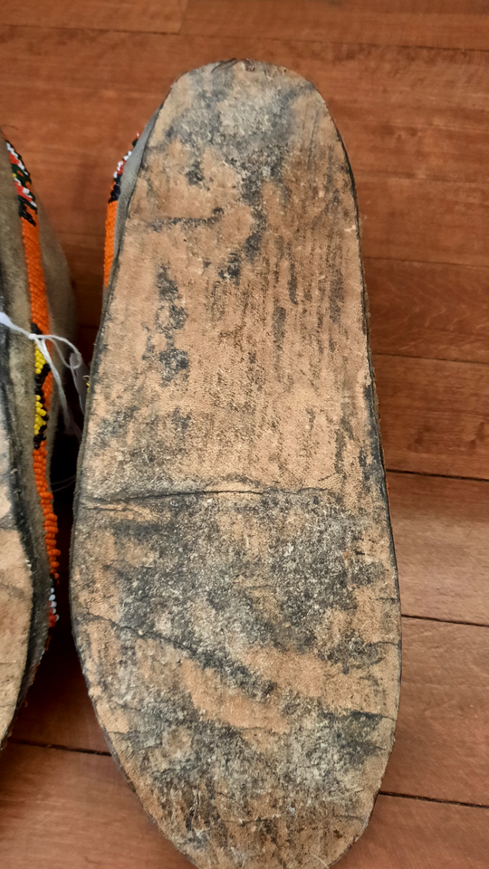 Antique Native American Beaded Crow Moccasins c1900s Keyhole Design ...