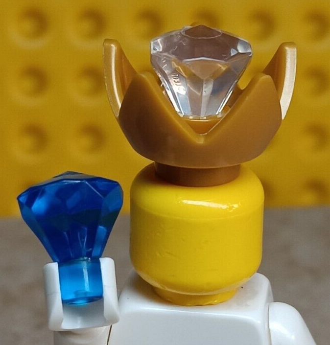 LEGO Kings Crown GOLD Queen Tiara Clear Rock Mineral Stone Gem Royal ...