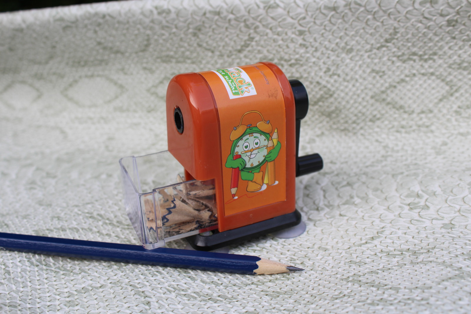 Anspitzer mit Kurbel Spitzmaschine Bleistift Buntstiftspitzer Schule ...