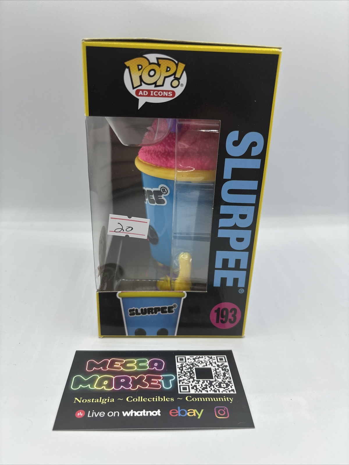 Funko Pop! Vinyl: 7-11 Slurpee - Slurpee (Blue Cup) (Black Light) - 7 ...