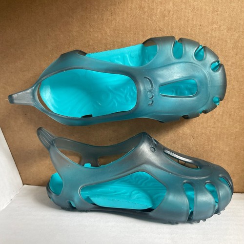NABAIJI - Sz US 7.5 (EU 24) Toddler Blue Jelly pool shoes slip on ...