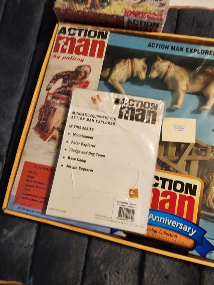 Action Man 40th Anniversary Nostalgic Lot: Sled Dog, Sleeping Bag, Dog ...