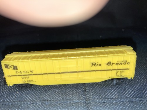 N Scale Lima Box Car 60649 RIO Grande D&RGW Italy Yellow Model Train ...