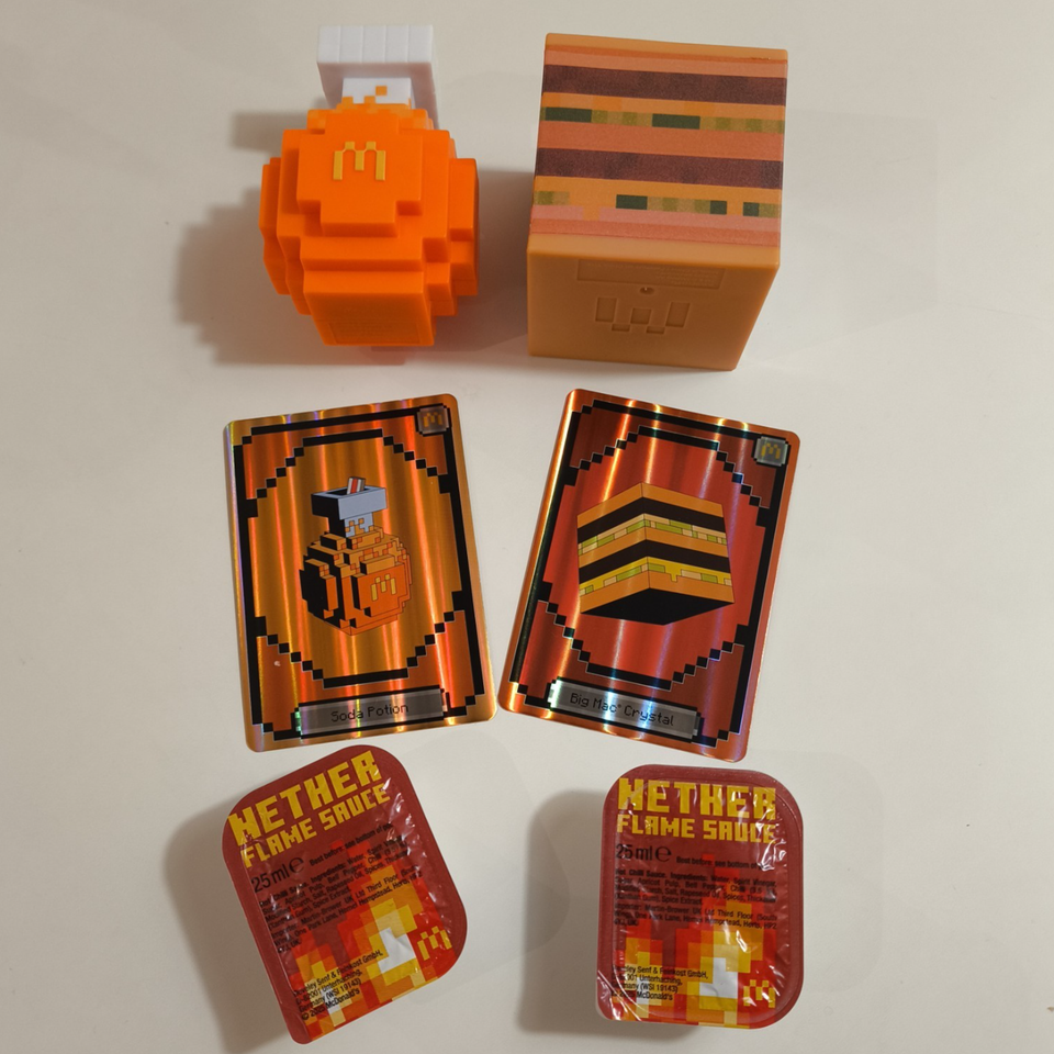 Mcdonalds Minecraft Soda Potion & Big Mac Crystal + Codes (Adult Happy ...