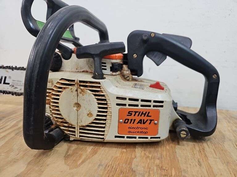 Stihl 011 AVT Top Handle Arborists Chainsaw 16" | eBay
