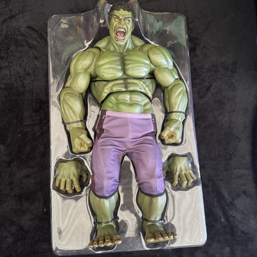 NECA Avengers Age of Ultron 1/4 Scale Incredible Hulk Action Figure 2 ...