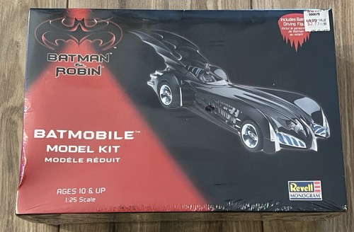 Revell Batman & Robin Batmobile Kit 85-6724 Factory Sealed 1:25 Revell ...