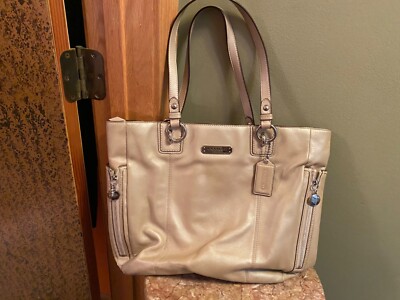 Coach Beige Gallery Leather Zipper Tote Shoulder Bag No. E1260-F19456 ...
