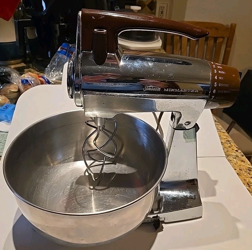Vintage Sunbeam Mixmaster 12 Speed Stand Mixer Works Great 2 Steel ...
