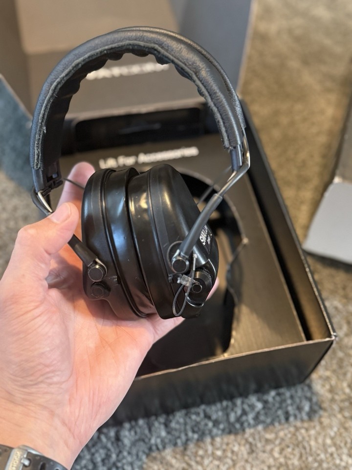 Swatcom Active8 Electronic Ear Defenders Black Clay Shooting Hunting ...