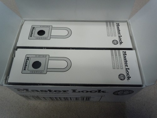 Master Lock® 410KALTBLK ZENEX™ THERMOPLASTIC SAFETY PADLOCK Lot of 6 ...