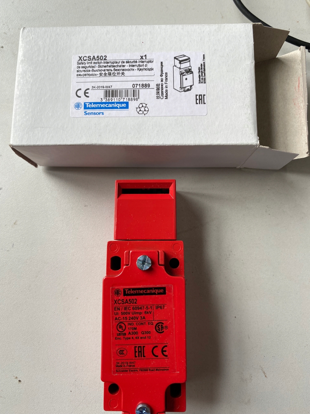 Telemecanique XCSA502 /#8 3E1 8014 | eBay