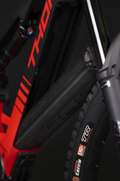 Thok ( Ducati ) Gram Full Carbon Full Suspension E MTB Red Rare Brand ...