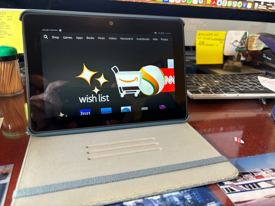 AMAZON KINDLE FIRE HDX (3rd Generation) 8” Tablet 25GB WIFI , Model ...