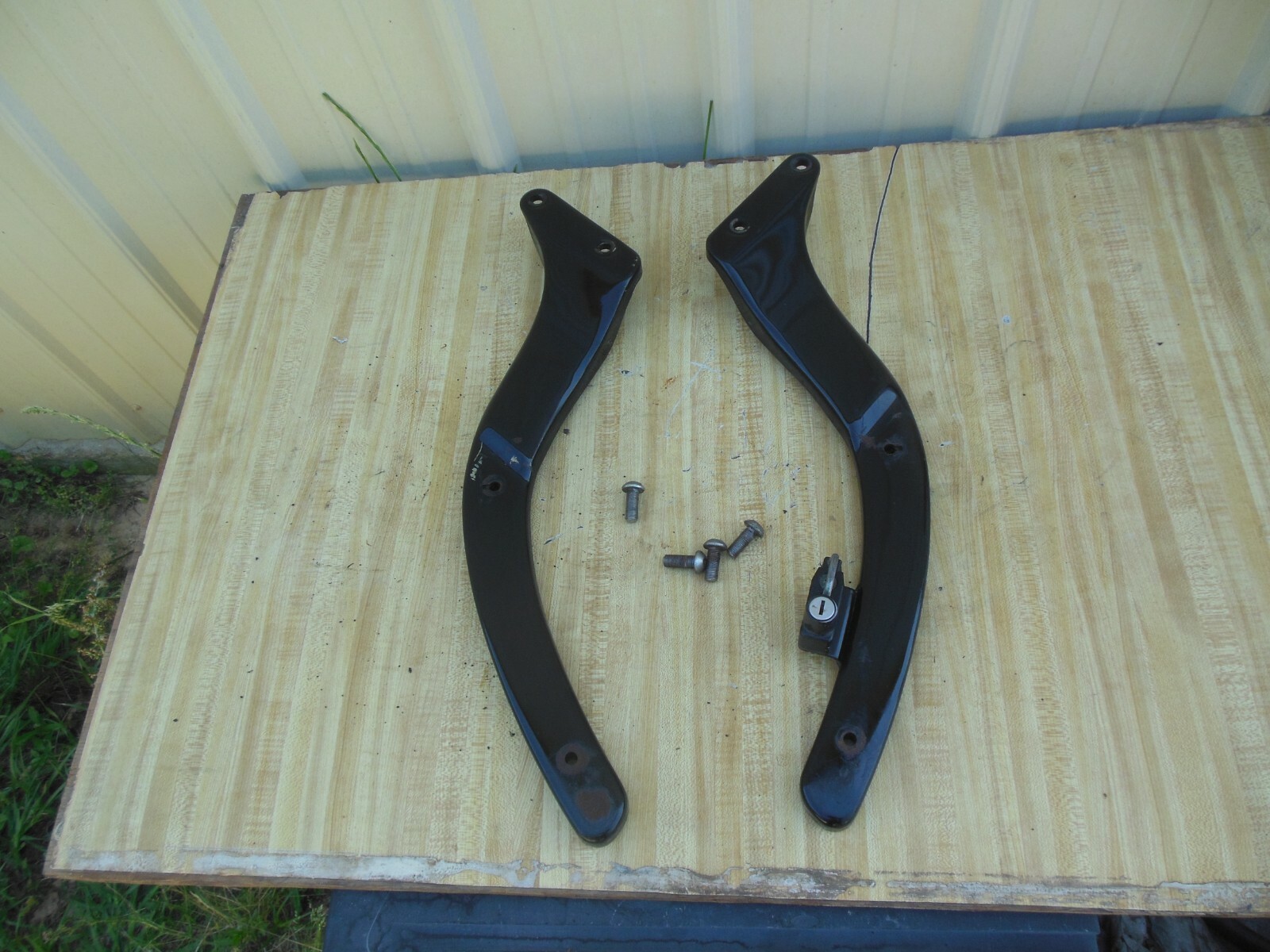 98-03 YAMAHA V STAR XVS 650 REAR BACK FENDER BRACKET STRUTS SIDE RAILS ...