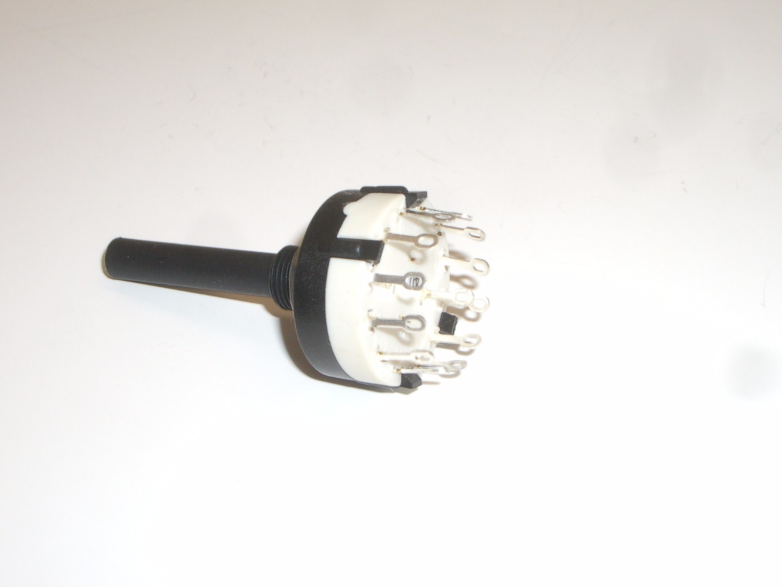 PHILMORE 30-15304 ROTARY SWITCH 3 POLE 4 POSITION ENCLOSED BBM NON ...