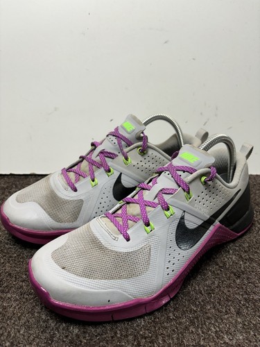 NIKE FlyWire Racing Womens Gray Purple Running Sneakers Shoes 813101 ...