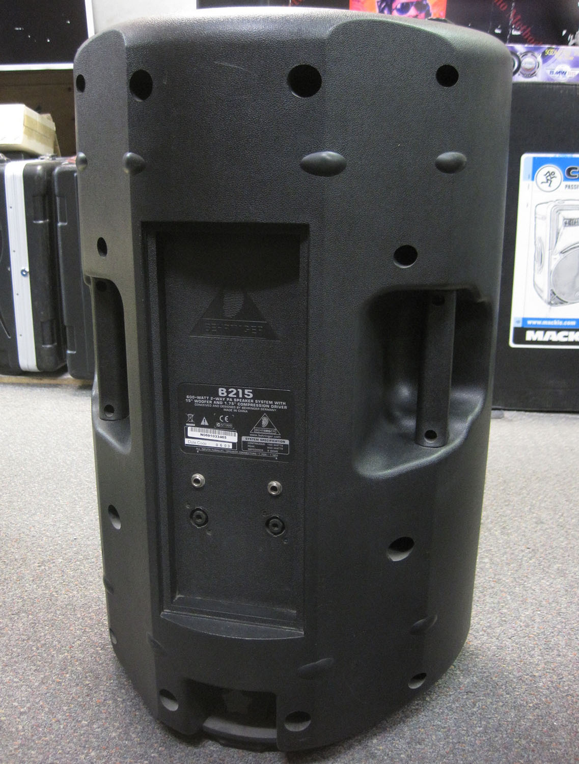 Behringer B215 2-way 600W PA Passive Speaker | eBay