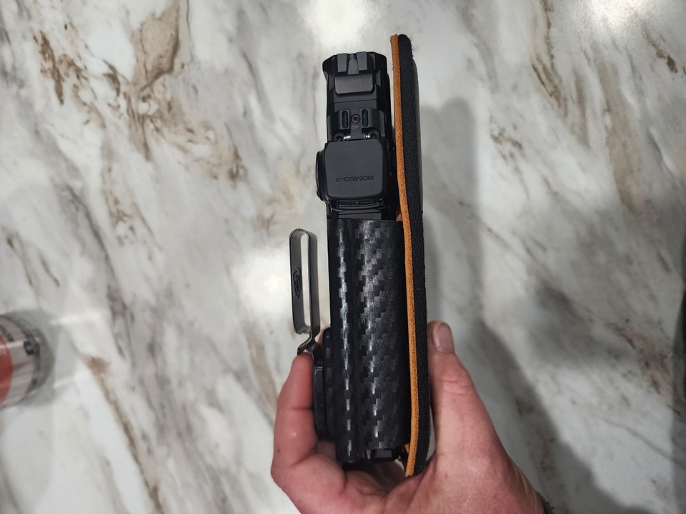 Meigon Hybrid Holster(Versacarry Comfort Flex Custom Replica) Echelon 4 ...