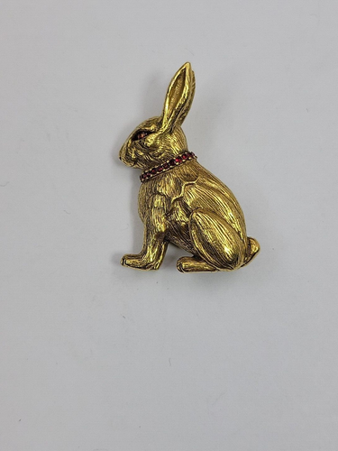 MMA Metropolitan Museum of Art Gold Tone Red Rhinestone Rabbit Bunny ...
