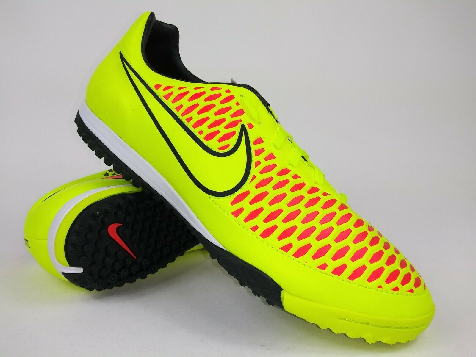 Nike Magista Turf