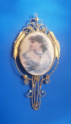 Vintage Gold Tone Victorian Compact Hand Held Mirror with Faux Stones ...