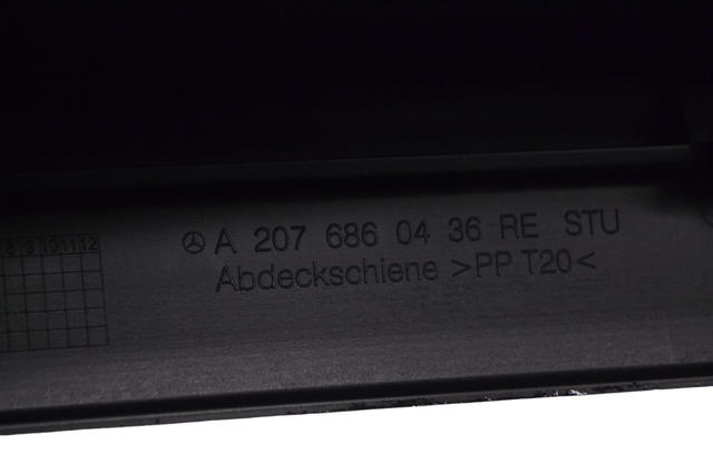 Mercedes-Benz E Coupe C207 Front Right Side Sill Trim A2076860436 2012 ...