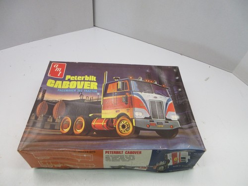 Amt Peterbuilt Cabover Pacemaker 352 Tractor Vintage Model kit 1/25 ...