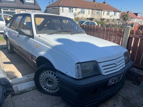 Vauxhall Cavalier Lx (sri 130 Rep) Mk2 1989 barn find classic project ...