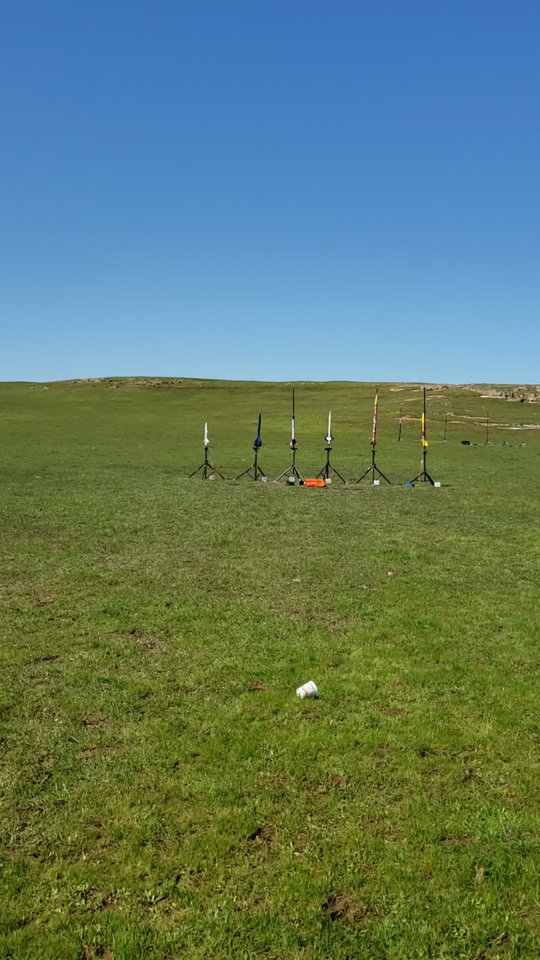 Upscale Estes Bullpup 12D #1972 Model Rocket Kit 2.5" 29mm F-G Power ...