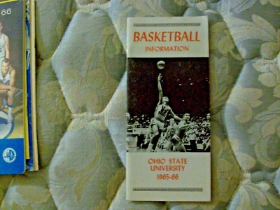 1965-66 OHIO STATE BUCKEYES BASKETBALL MEDIA GUIDE Yearbook BILL HOSKET ...