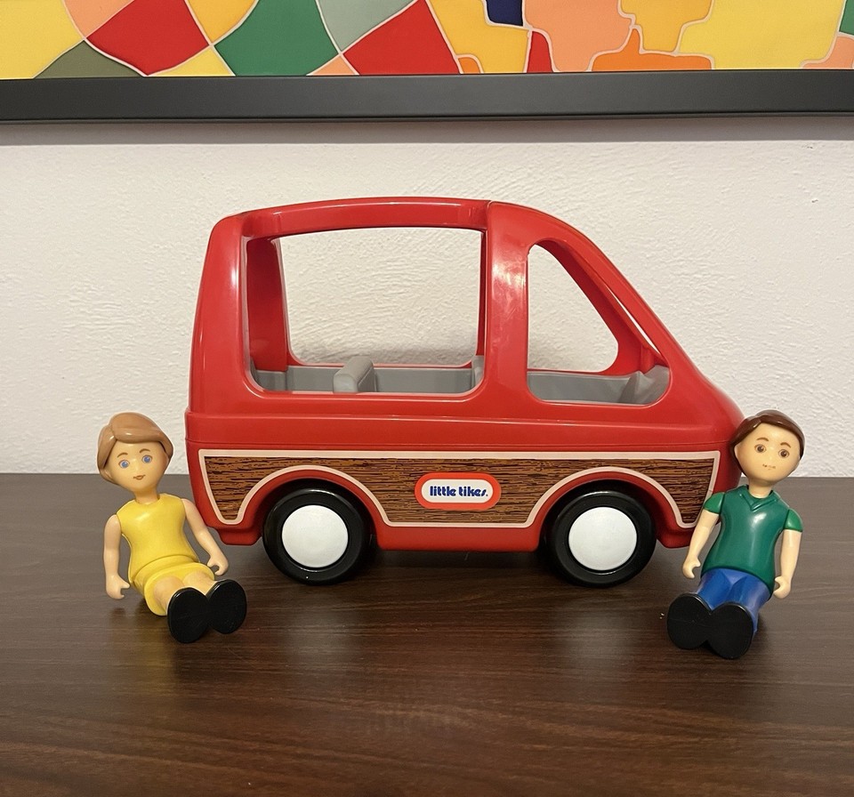 Vintage 1980s Little Tikes Red Woody Mini Van Dollhouse Family Includes ...