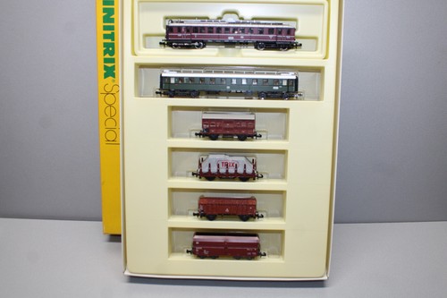 Minitrix 1075 Train Set with Diesel Railcar and Wagons Gauge N OVP | eBay