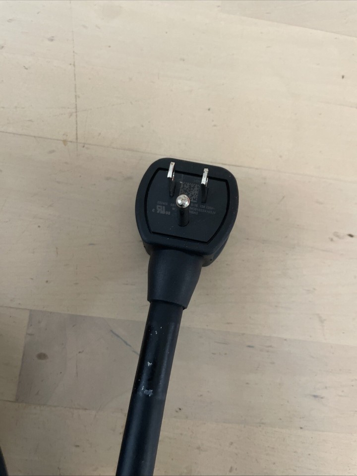 Level 1 & 2 EV Charger OEM Chevy Bolt / EUV 120V 240V GM # 85163382 ...