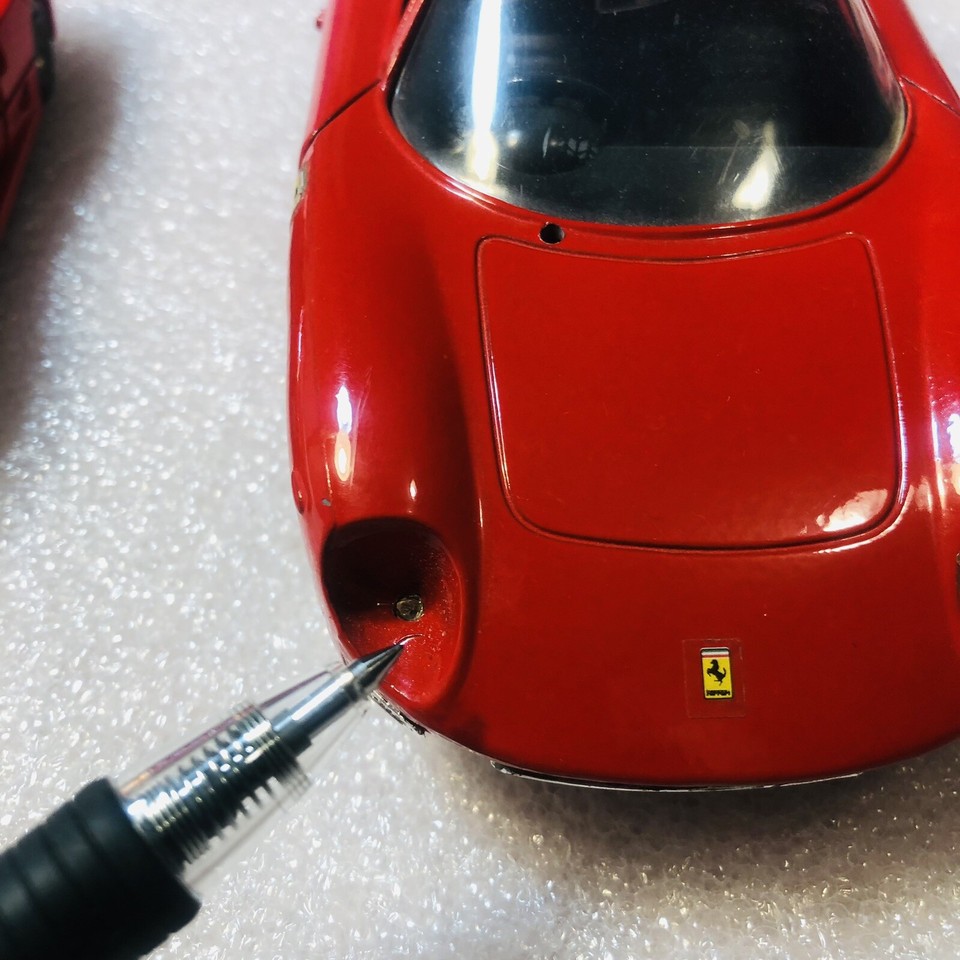 Lot 3 Ferrari 250 LM 1988 1:24Diecast Metal Red Revell , Ferrari F40 1: ...