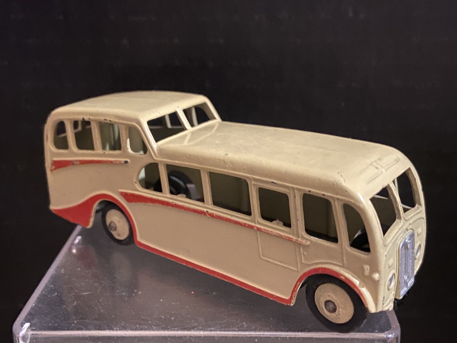 DINKY TOYS No 280 OBSERVATION COACH IN CREAM WITH RED FLASHES 1954-60 ...
