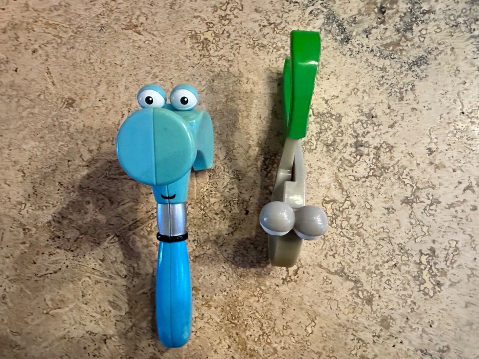 Disney HANDY MANNY Talking Singing Dancing TOOL BOX 2 Tools 2007 Works ...
