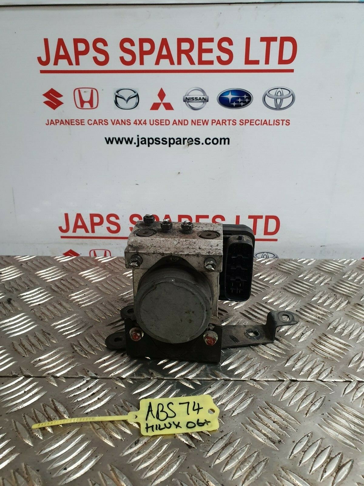 TOYOTA HILUX ABS PUMP 7286D243701 135110-19490 44510-71030 89541-71030 ...