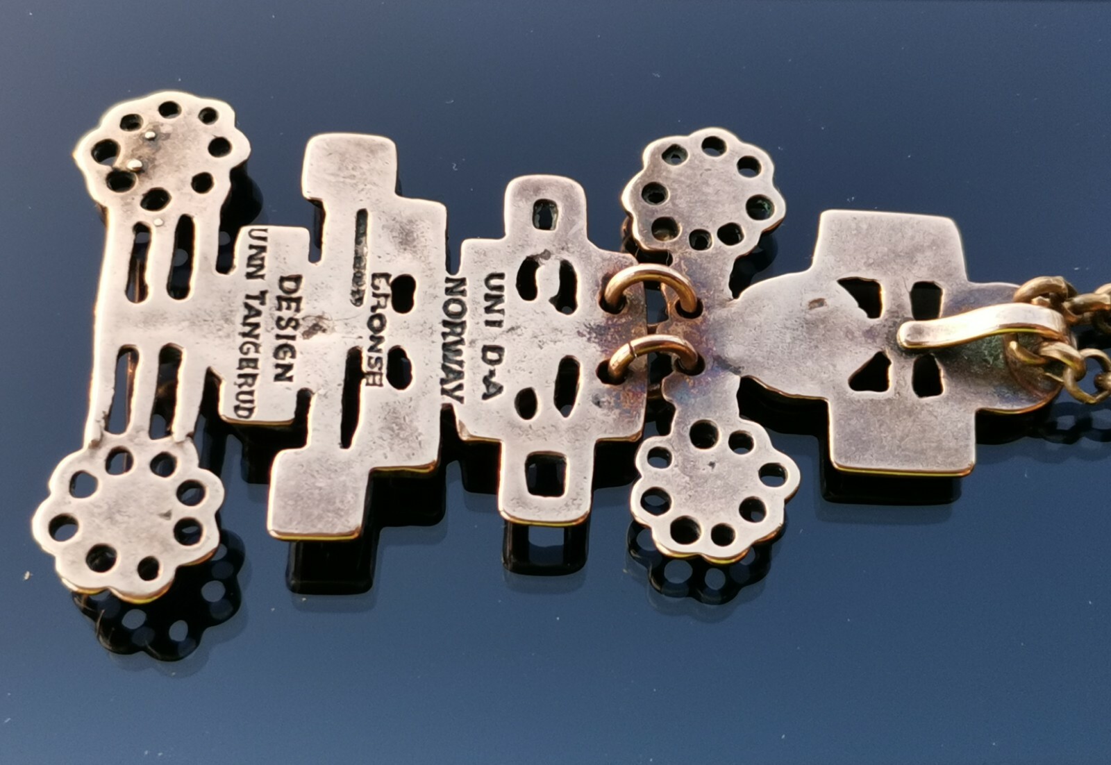 Unn Tangerud for Uni David-Andersen Norway Bronze Pen… - Gem