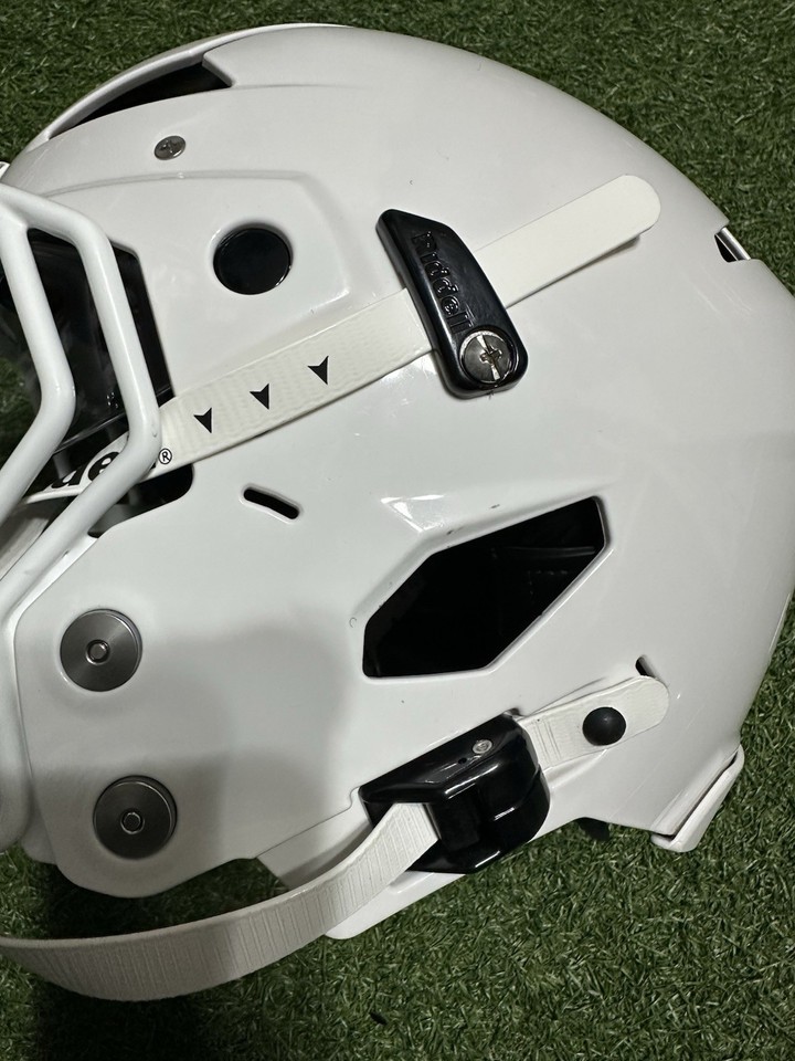 Riddell Axiom Helmet Medium Adult 7 1-4 | eBay