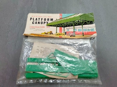 Airfix OO / HO gauge - Platform Canopy - vintage model kit for railway ...