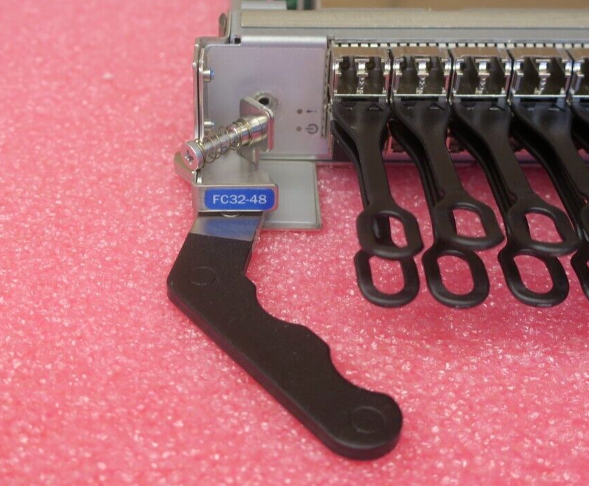 Brocade FC32-48 48-Port 32Gb FC Port Blade XBR-X6-0148 +48x SFP For X6 ...