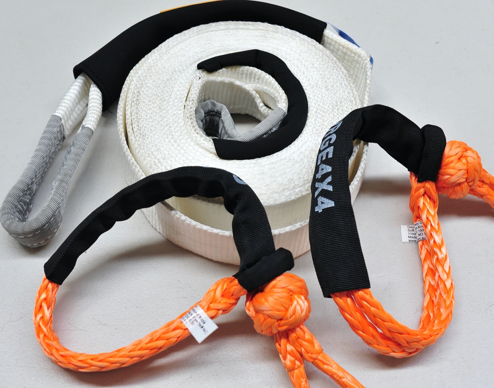 1*Snatch Strap 8000Kg*9M +2*15ton Soft Shackles 4x4 4WD Recovery Kit ...