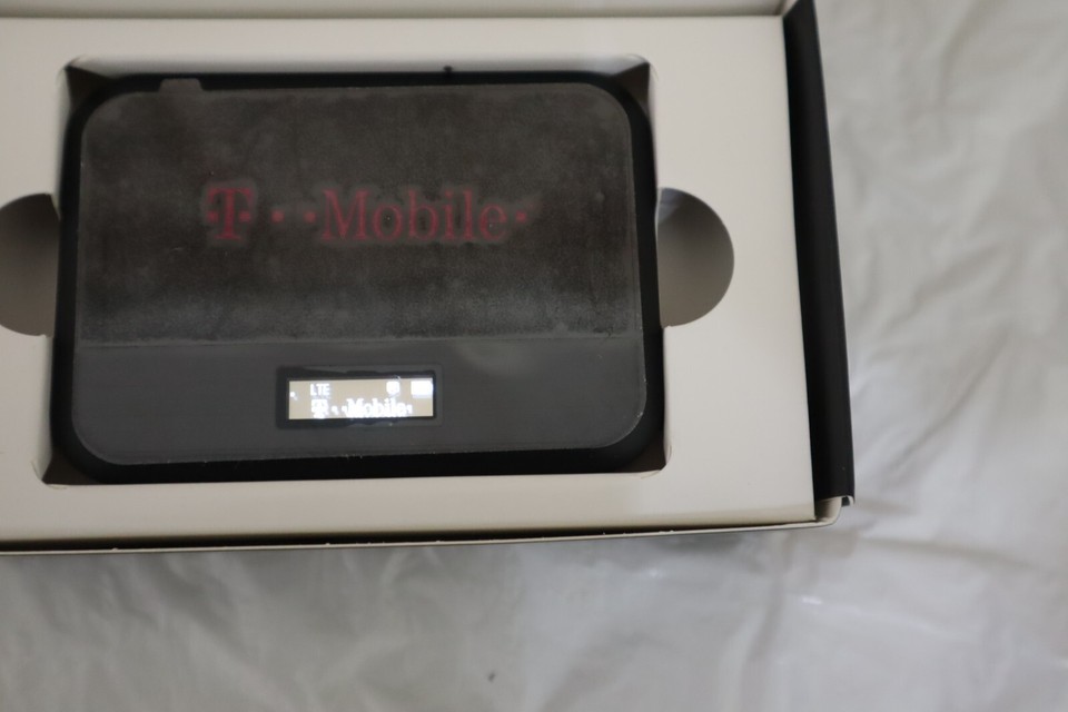 T-mobile Portable Hotspot Wifi Router 4G LTE w/Battery | Charger | Sim ...
