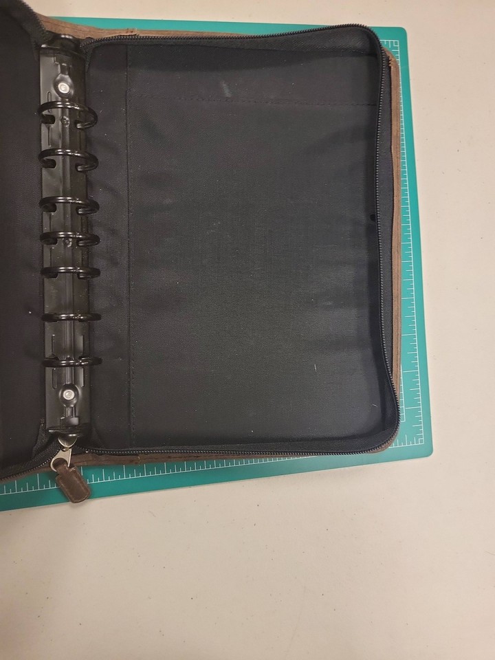 Day-Timer Folio Binder Organizer Brown Leather Zip Closure Planner ...