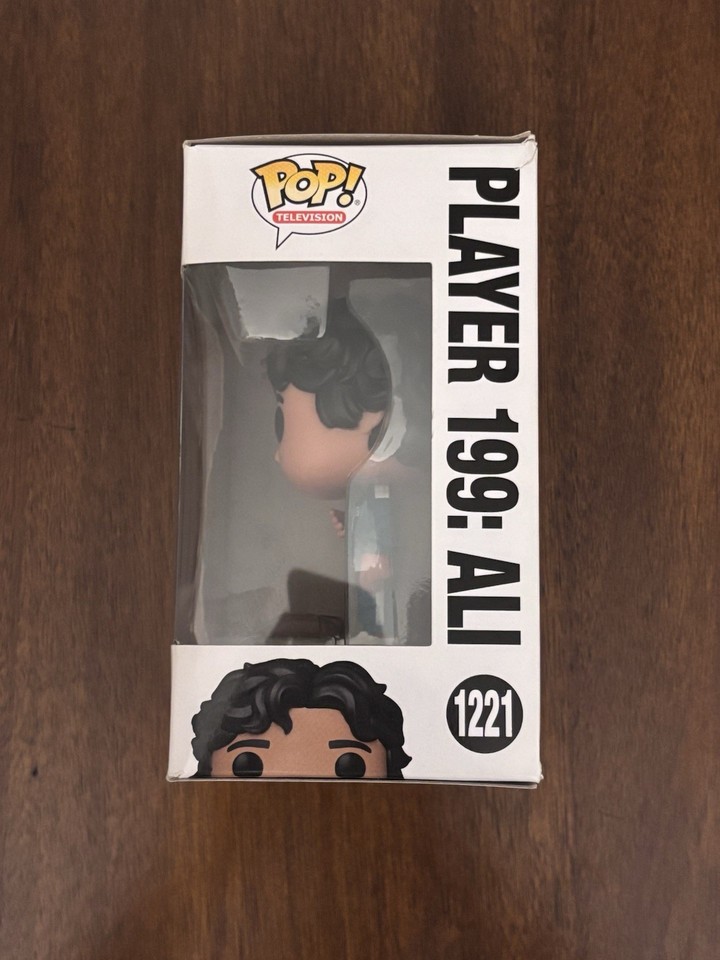 Funko Pop Squid Game #1221 Player 199: Ali | eBay