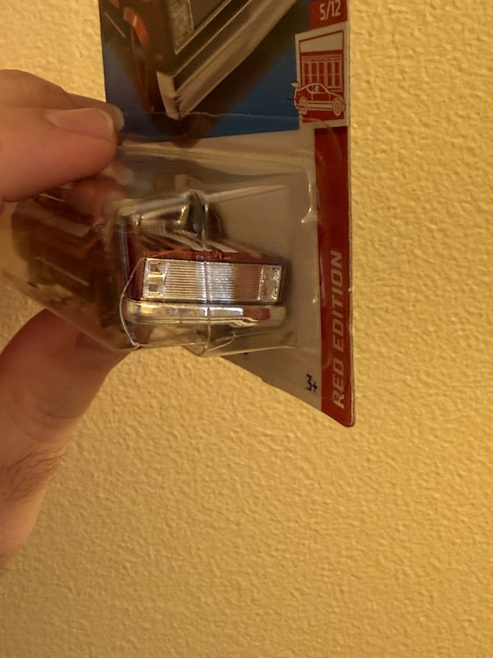 Hot Wheels '83 Chevy Silverado 2022 Target Exclusive Red Edition ...